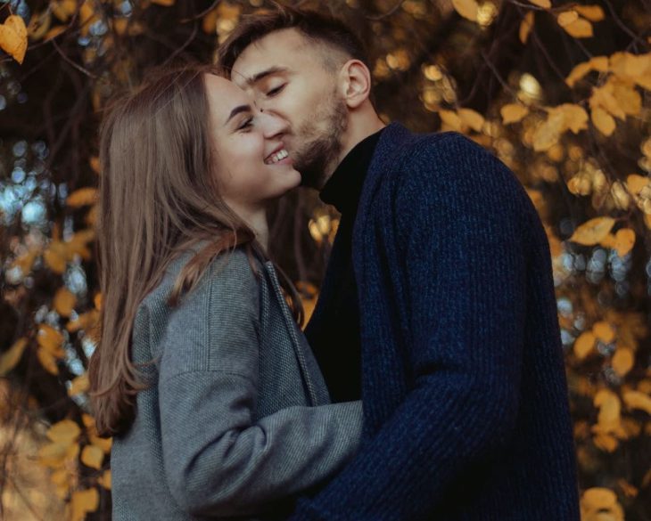 How To Date A Foreign Woman: Top Secrets To Know